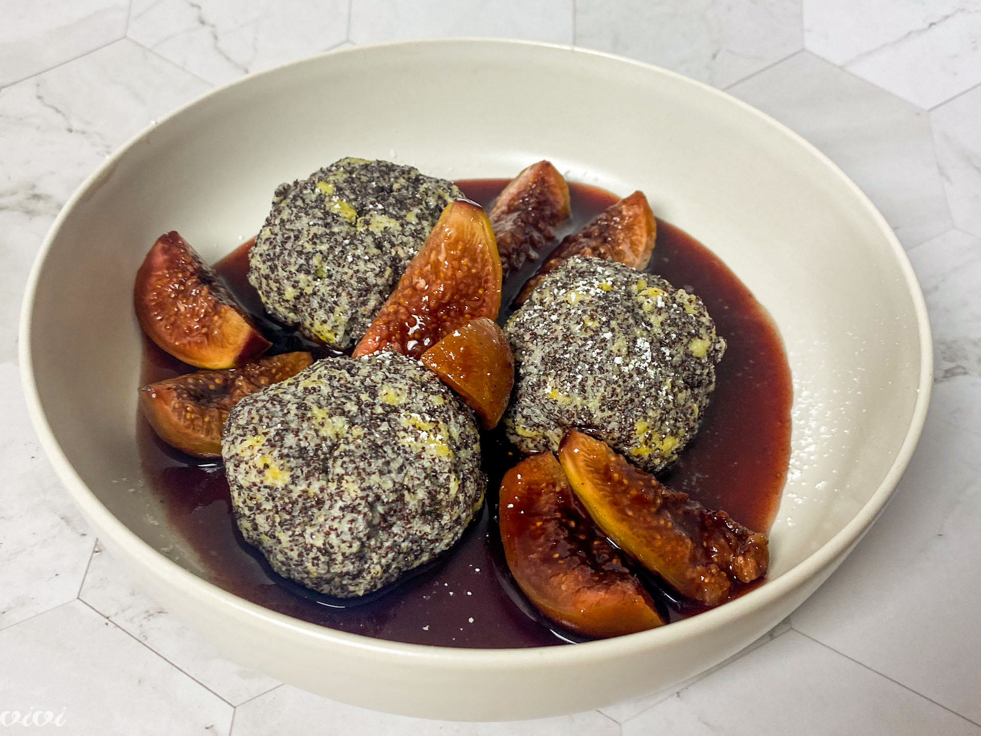 Makovi cmoki in vložene fige | ŠOLA OKUSOV